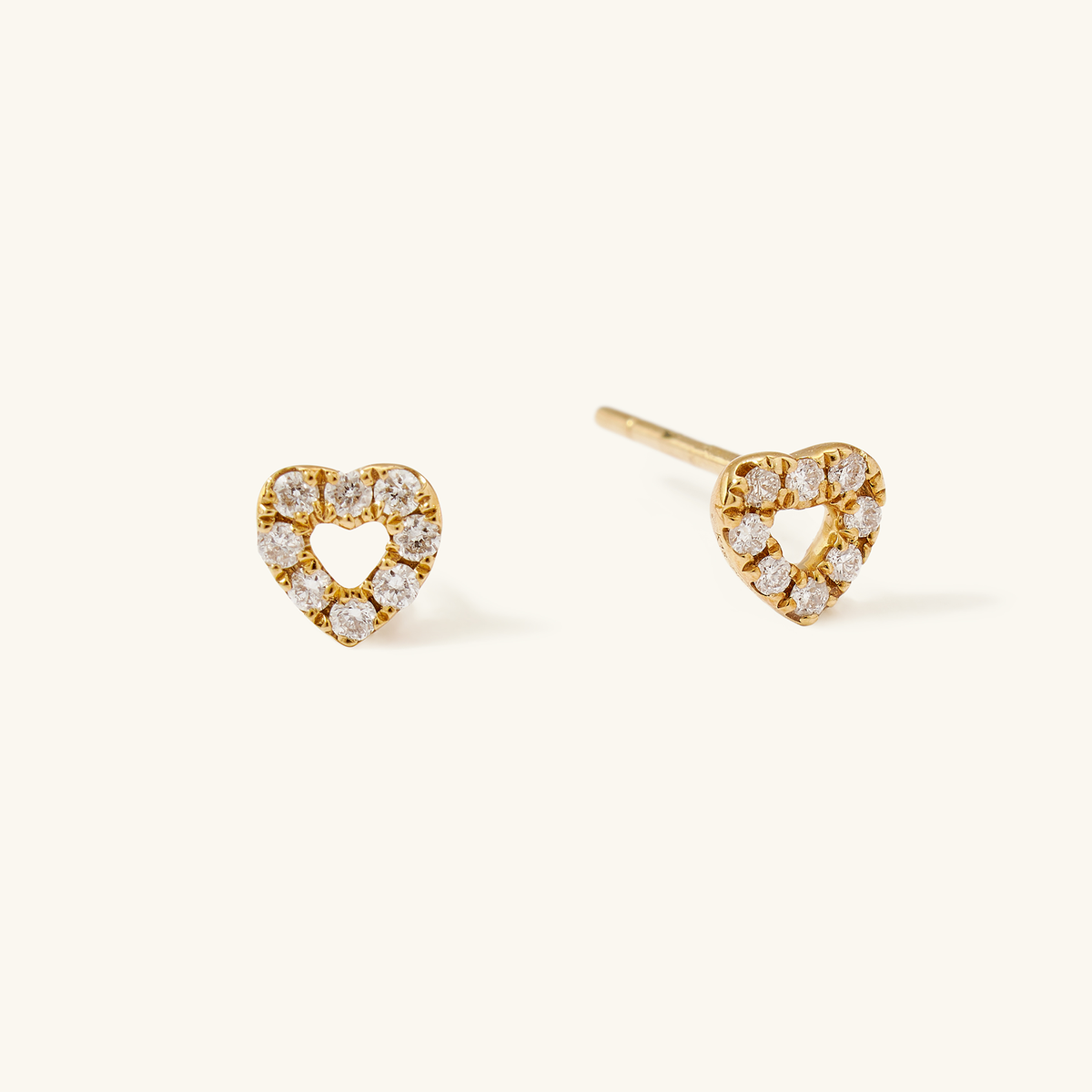 Isse Fine Jewelry | Mini Open Heart Diamond Studs